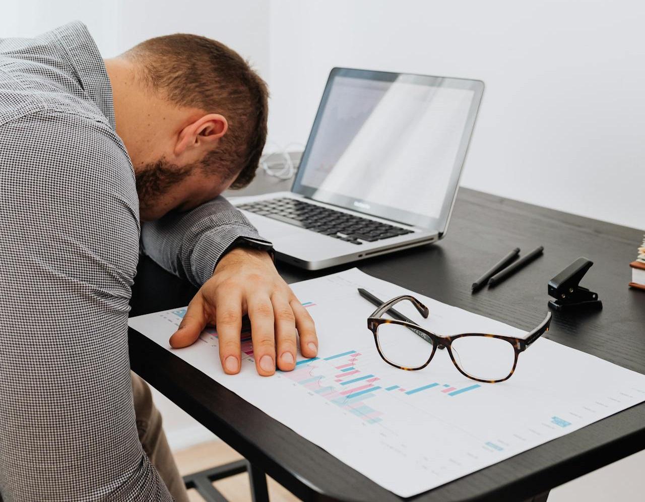 Simplifying Decision-Making | SkillBuilder LMS